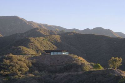 ACA.LV - Māja kanjona nogāzē